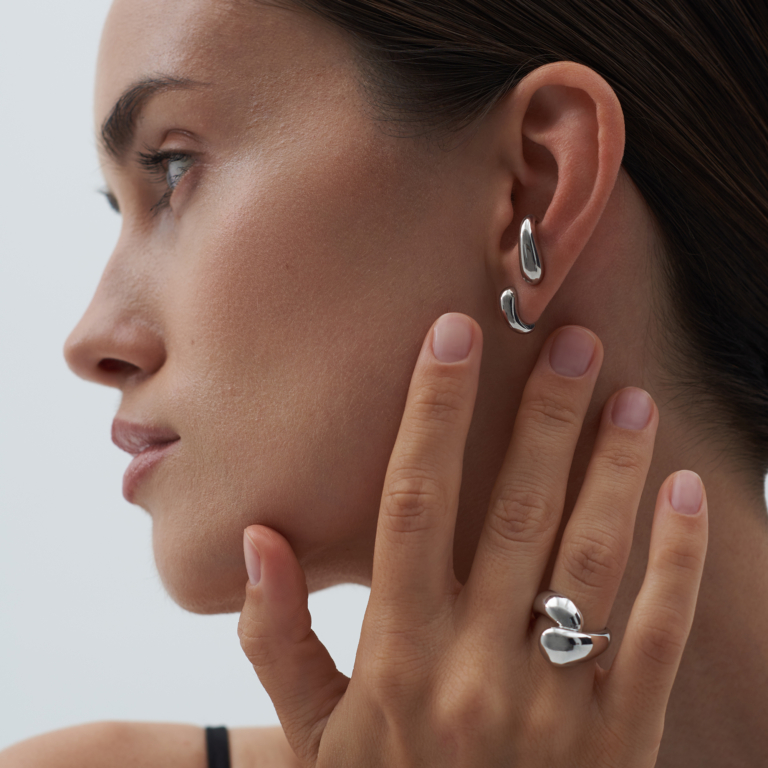 Лаконичные украшения из серебра купить в Москве – Darkrain