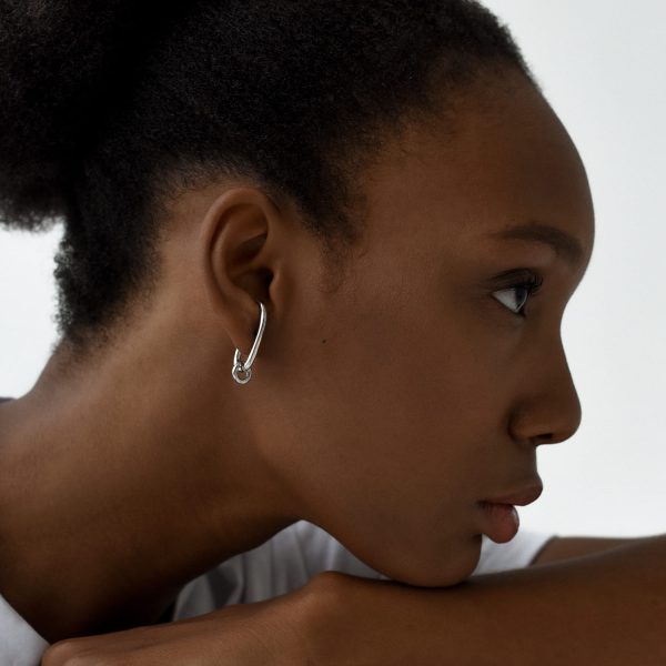 Моносерьги Chesa купить в интернет-магазине Darkrain