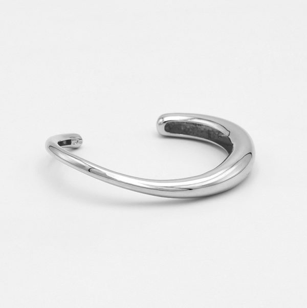 Жесткие Regis купить в интернет-магазине Darkrain