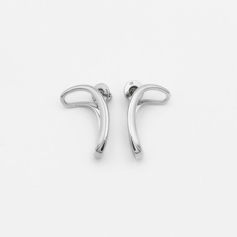 Крупные серьги Attre купить в интернет-магазине Darkrain