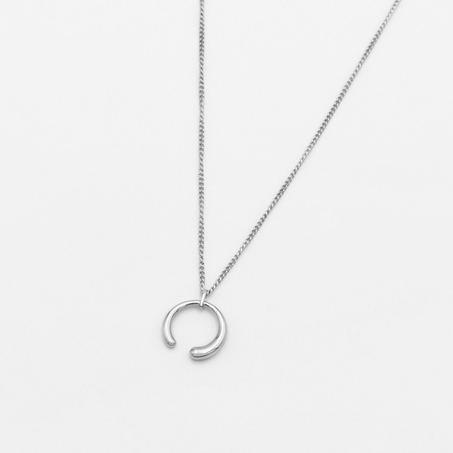 Цепи с подвеской Onia купить в интернет-магазине Darkrain